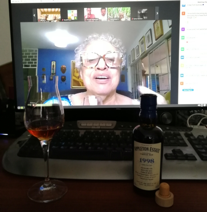 Großer Rum in kleiner Flasche – Appleton Estate 1998 Hearts Collection ...